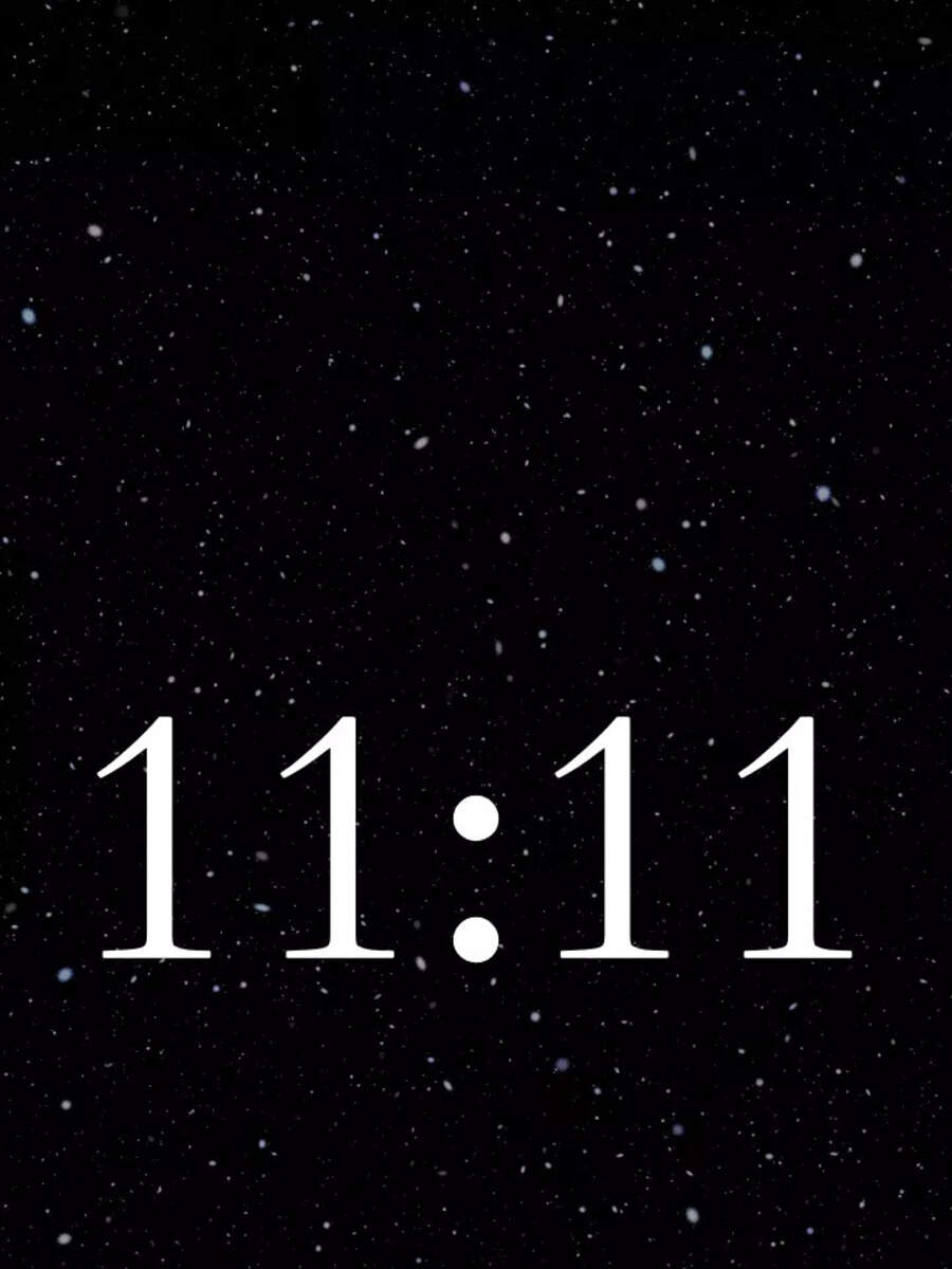 Significance of Seeing 11:11 on the Clock, According to Numerology ...