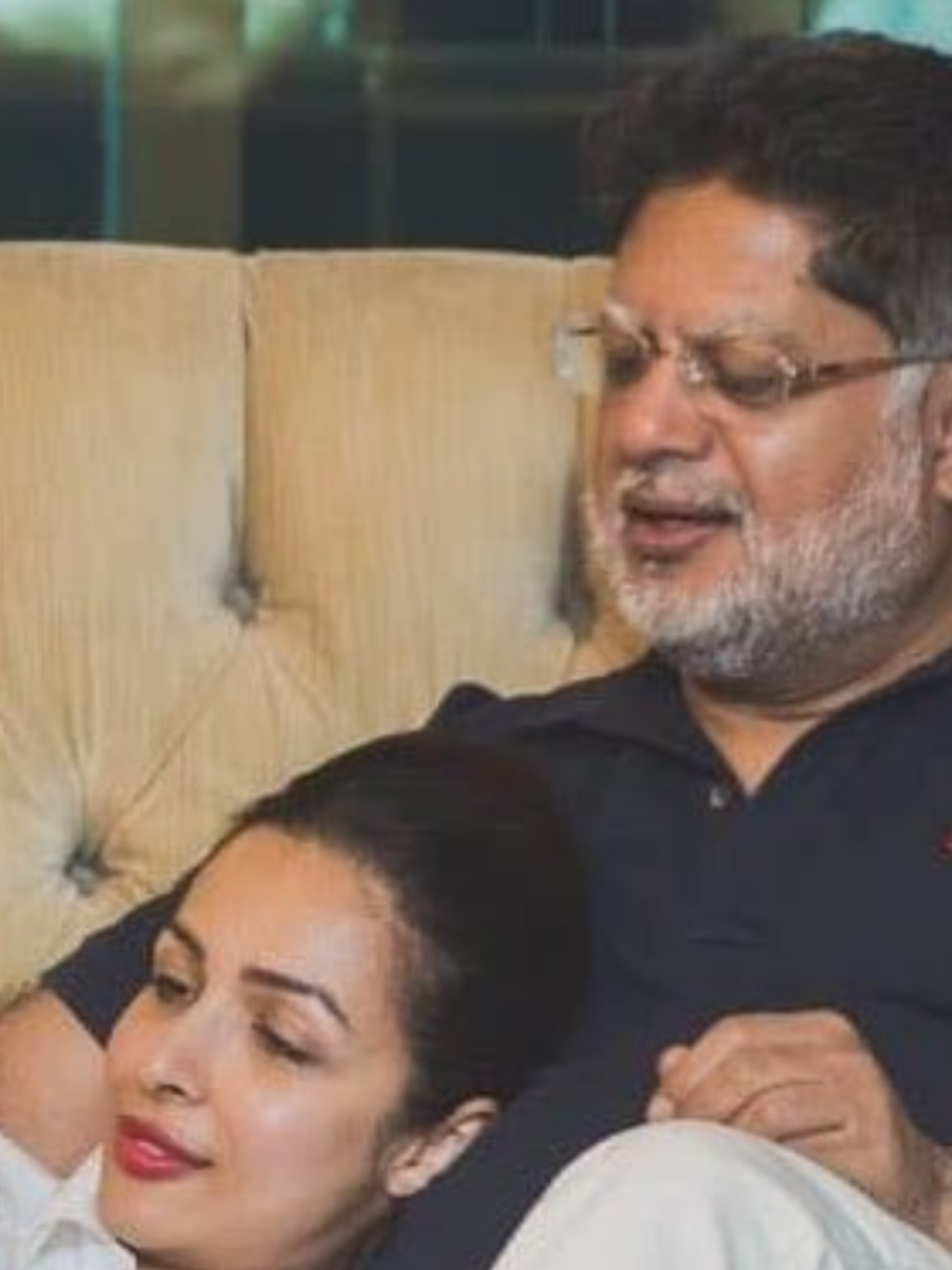 Malaika Arora Father Anil Arora Pics | Malaika Arora's Heartwarming ...