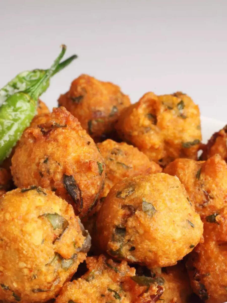 Ragi Methi Pakoda Recipe In Air Fryer, A Healthy Breakfast For Diet ...