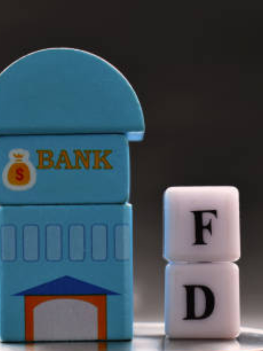 Top Small Finance Banks Offering High FD Rates - Know Their Names And ...