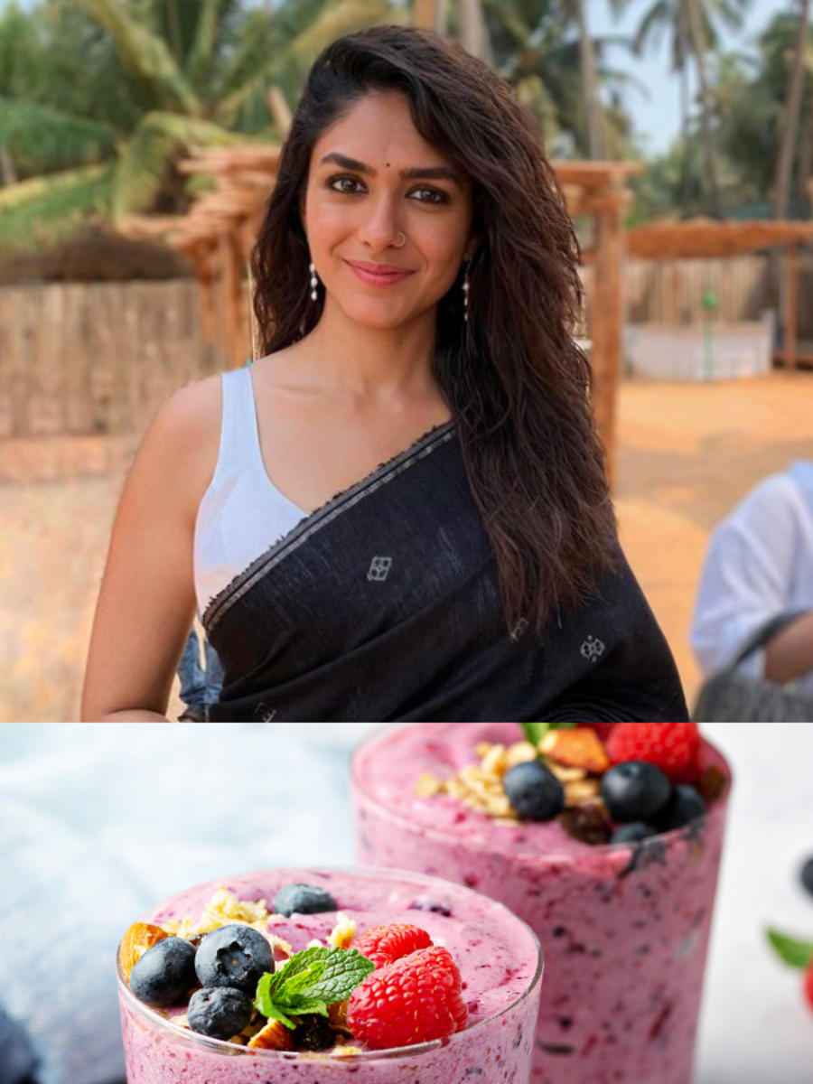 Mrunal Thakur's Weight Loss Berry Smoothie For Breakfast, TryThisRecipe | Times Now