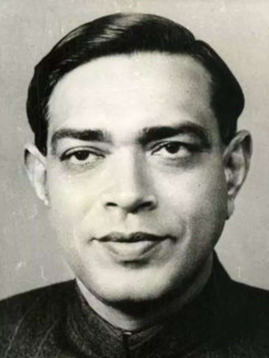 Ramdhari Singh Dinkar Quotes In Hindi Ramdhari Singh Dinkar Best Quotes ...