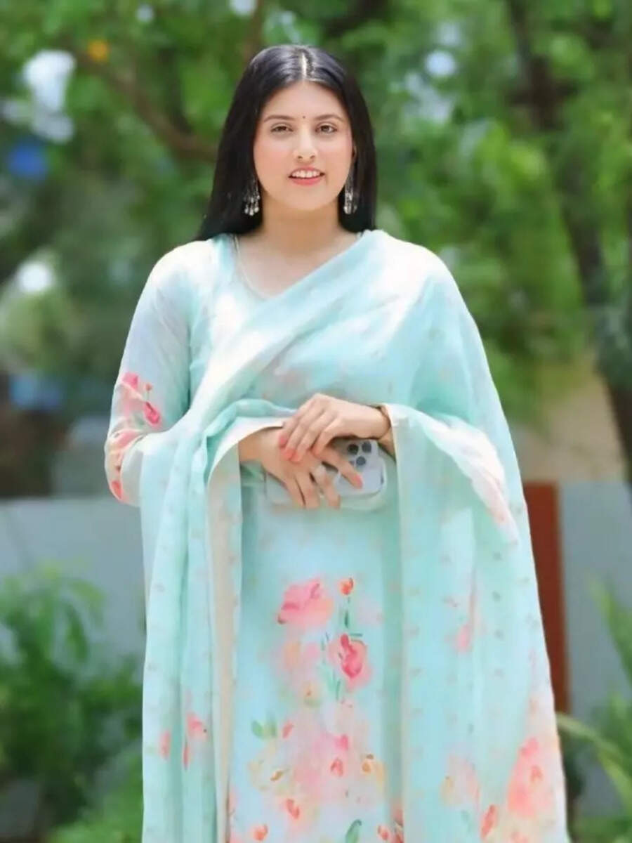 Success Story of IAS Minal Karanwal Cracked UPSC With Rank 35 Tips for UPSC Exam- एक ही गलती से ...