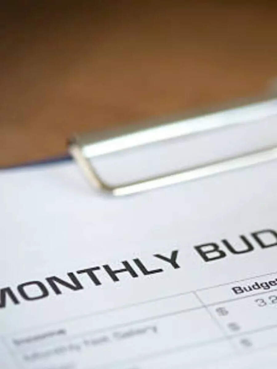 Create a Realistic Monthly Budget - Steps | ET Now