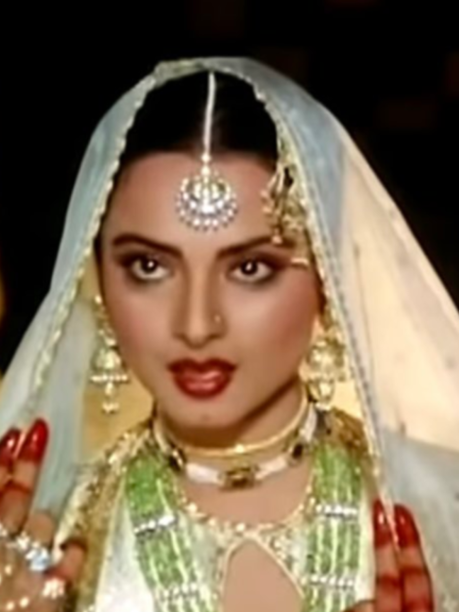 10 All-Time Favourite Roles Of Rekha | Times Now