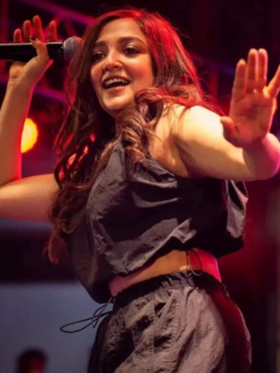 5 Songs That Prove Monali Thakur Is The Ultimate Queen Of Versatility ...