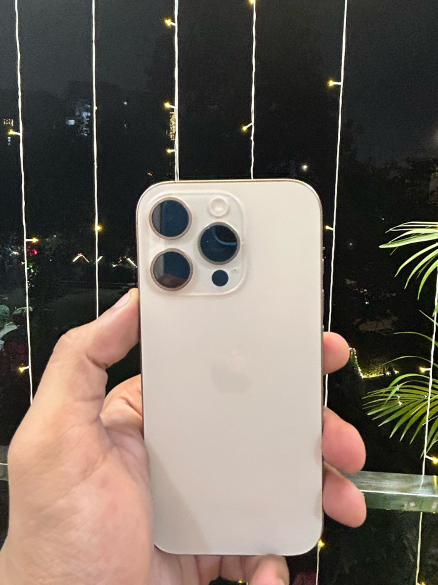 6 Camera Phones As Good As iPhone 16 Pro: Google Pixel 9 Pro, iPhone 15 ...