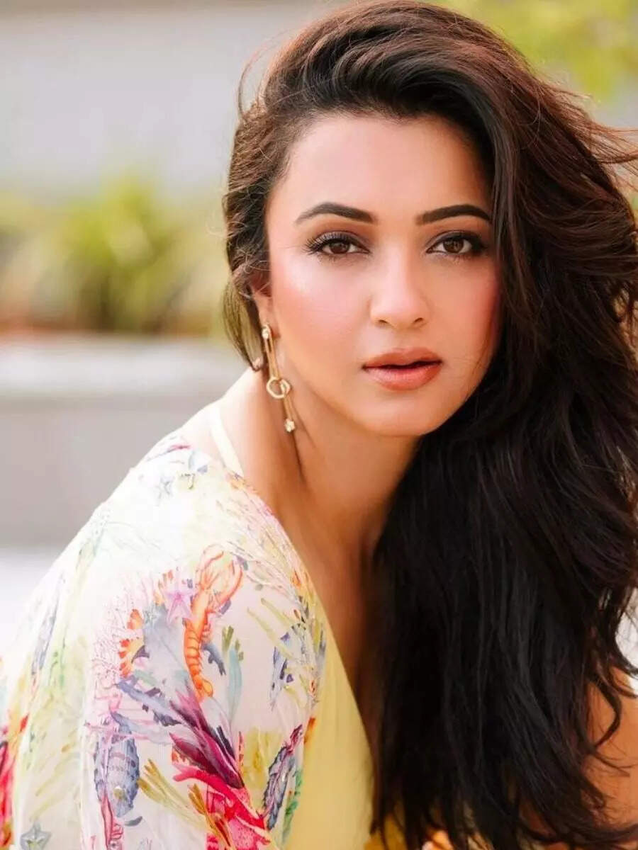 9 Sweet Photos Of Bohurupi Star Koushani That’ll Make You Fall In Love ...