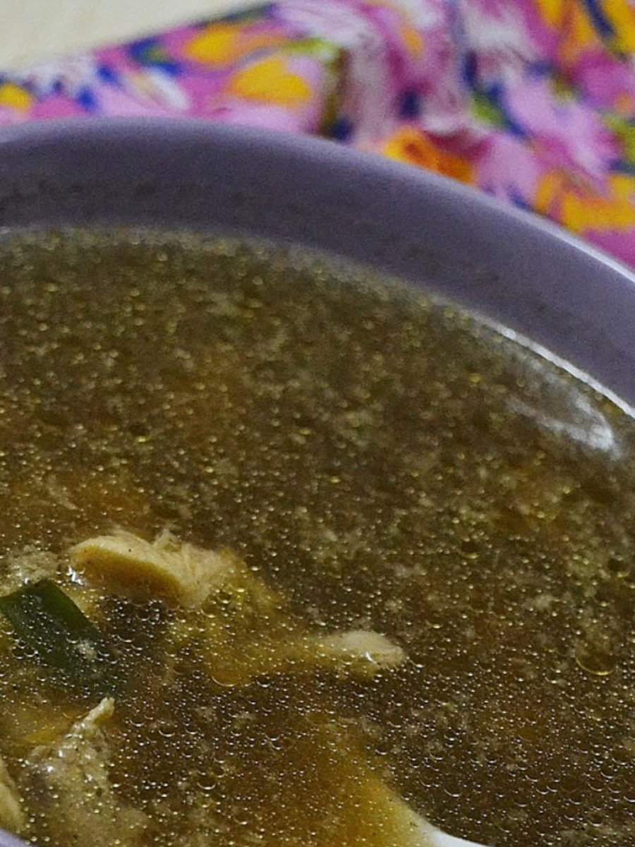 Malabar Style Kozhi Kurumulaku Soup: Black Pepper Chicken Broth For ...