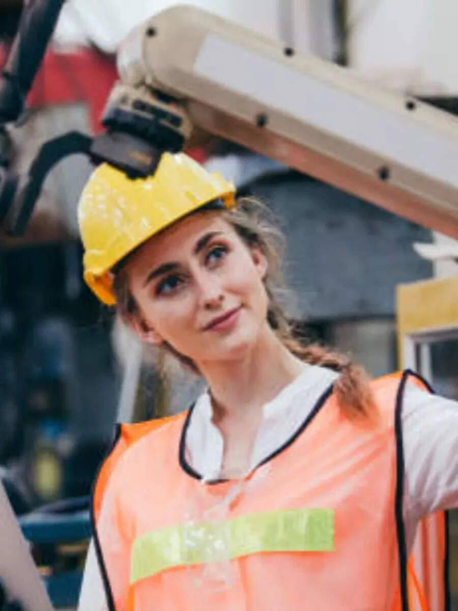 BTech Mechanical vs Civil Engineer Which Engineering Branch Get Highest ...