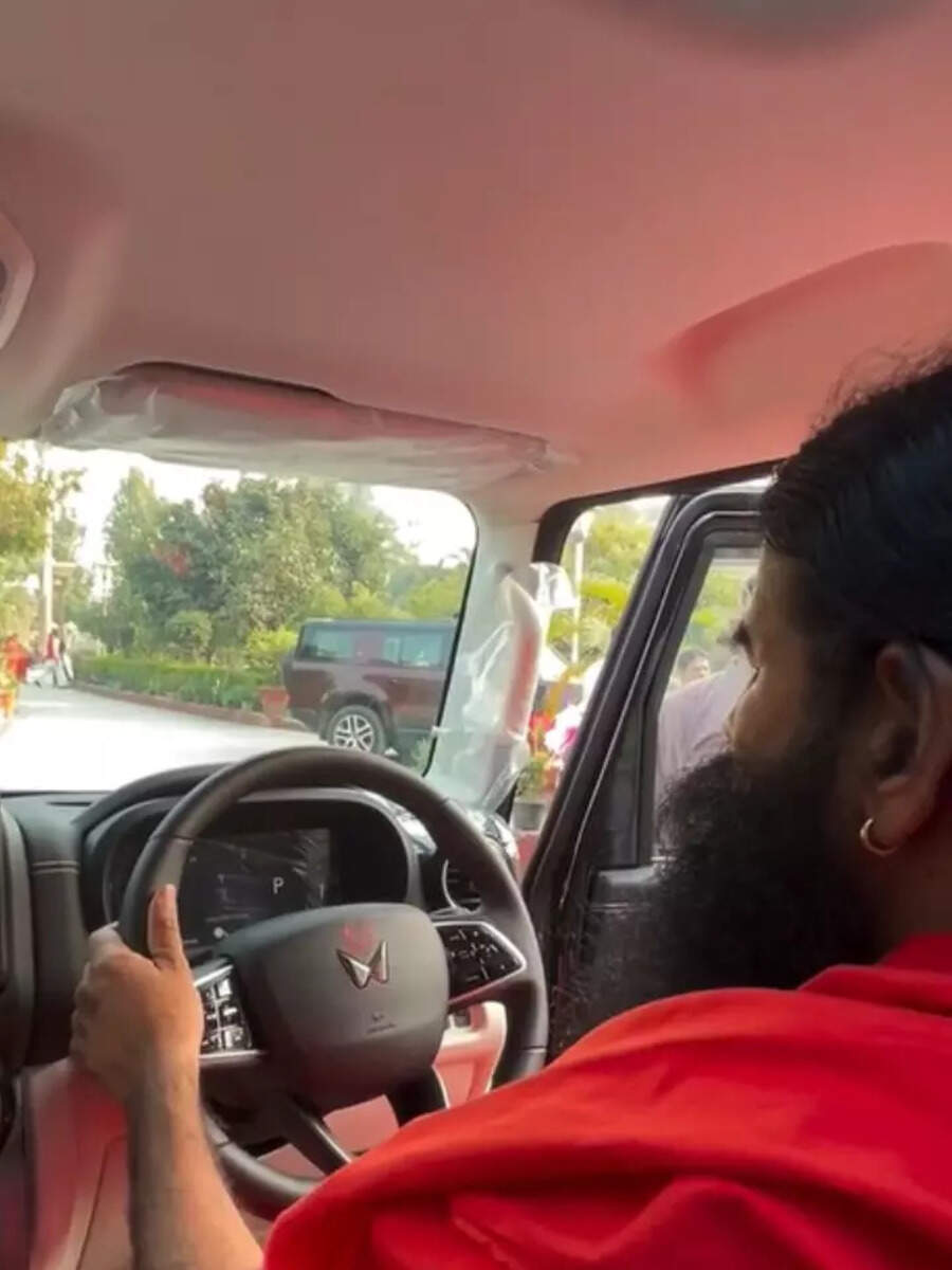 Baba Ramdev Takes Spin Of Mahindra Thar Roxx SUV Check Out His Car ...
