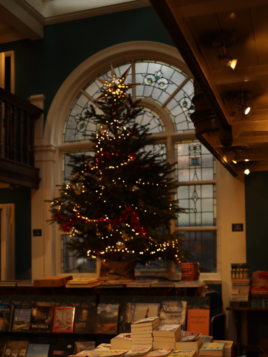 10 Classic Christmas Books That Are Evergreen | Times Now