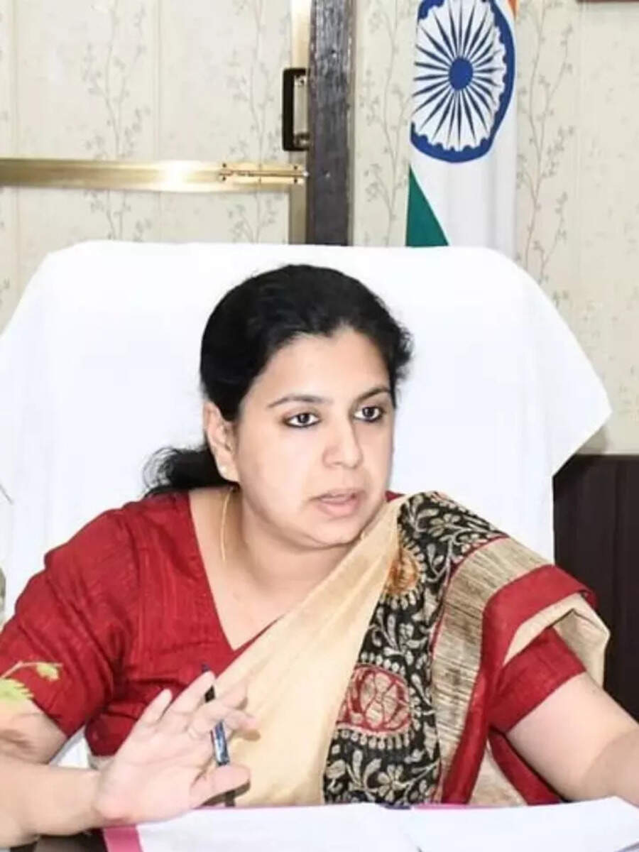 Which Officers Can an IAS Suspend Know a DM can stop the salary of ...