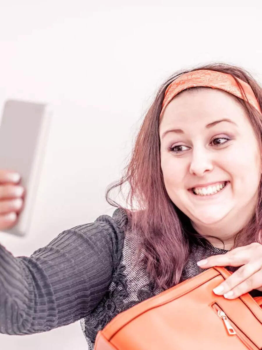 Selfie Tips For People With A Chubby Face | Times Now