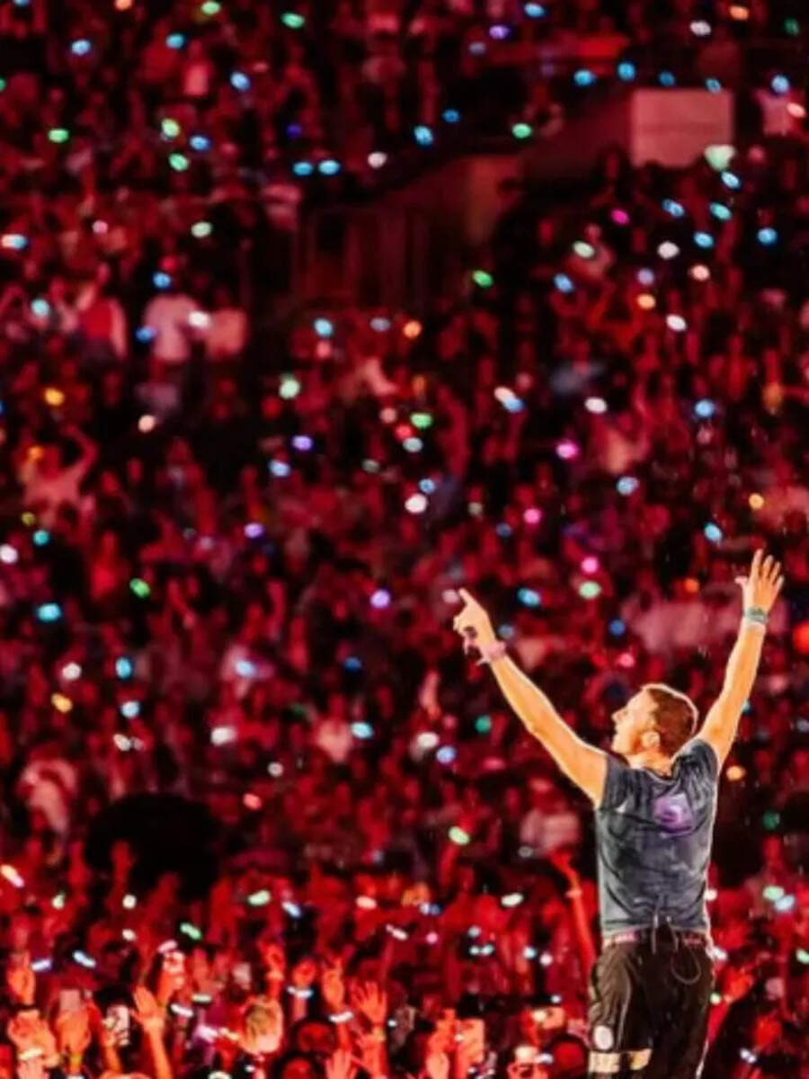 Travelling To Coldplay Mumbai Concert? Performance Schedule And Tips To ...