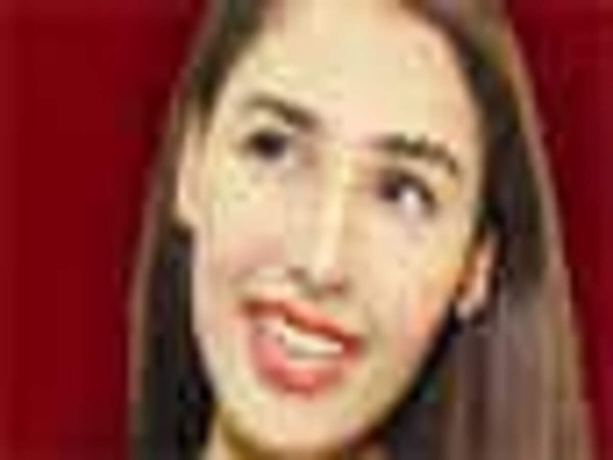 Hasleen Kaur ready for B-wood debut