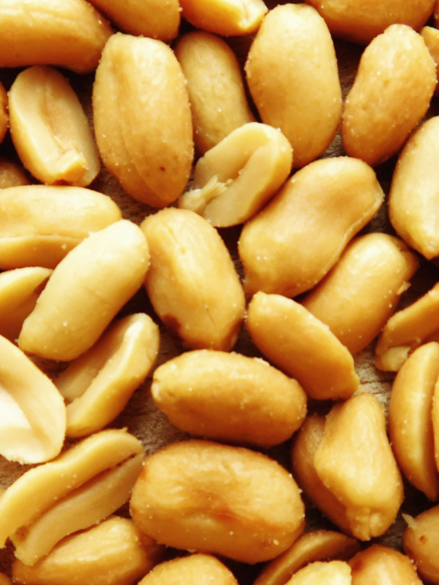 Health Benefits Of Peanuts | Health and Me