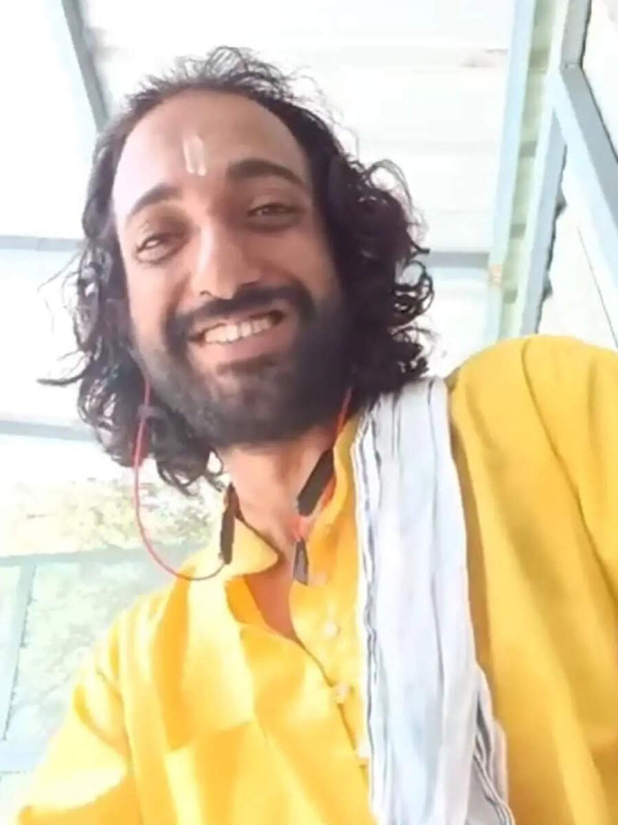 IIT Baba Abhay Singh's impressive academic qualifications | ET Now