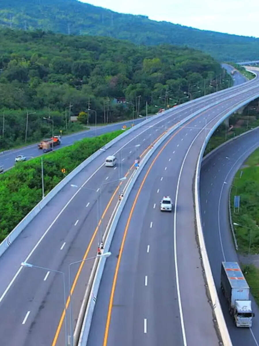 Asia longest highway which allows you to travel to many countries ...