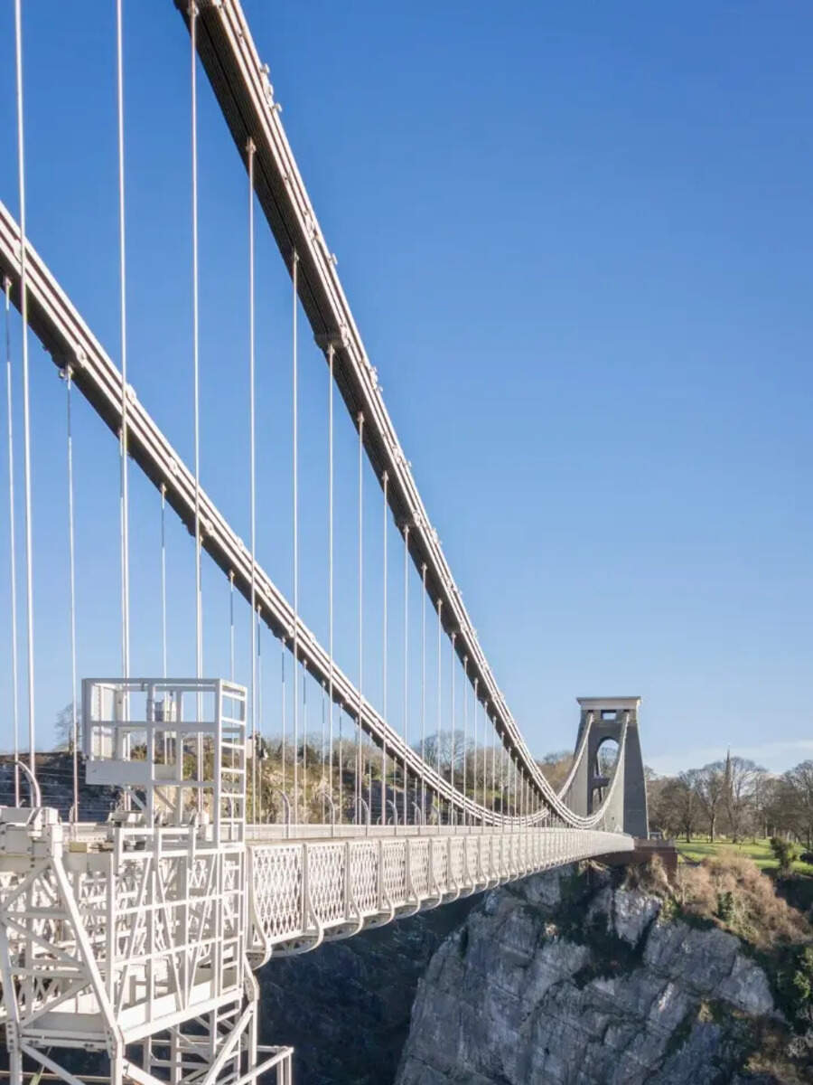 5 Great Quotes to Glide Through the Week With Courage | Times Now