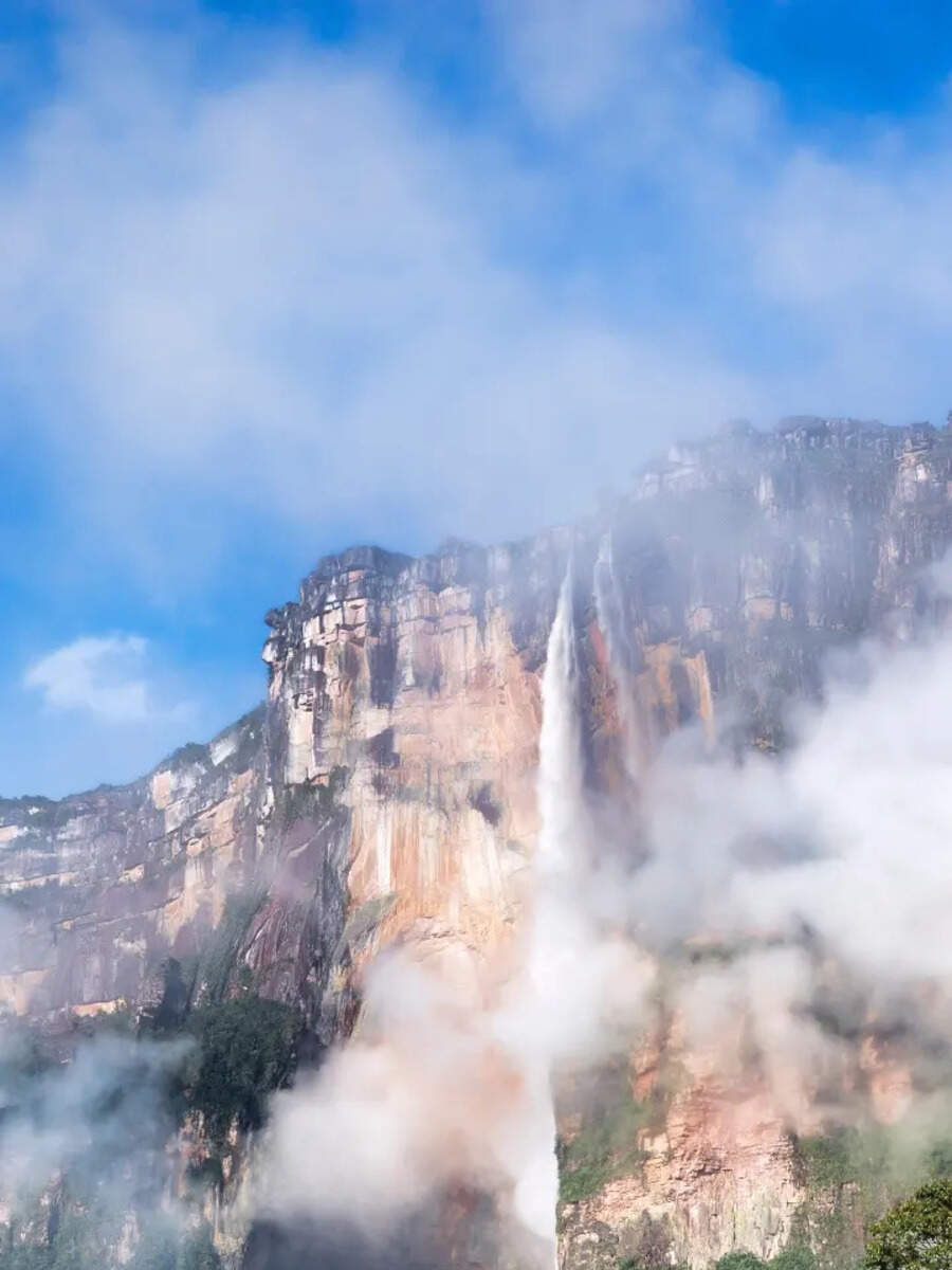 Angel Falls: The Tallest Waterfall in the World Cacades 3,212 Feet ...