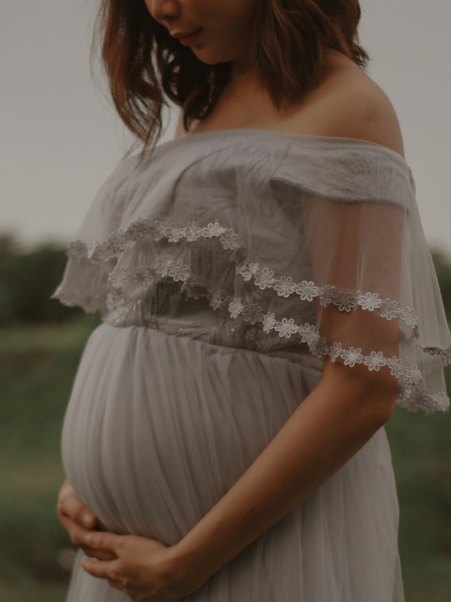 How to Style Your Baby Bump for Special Occasions | Times Shopping Guide