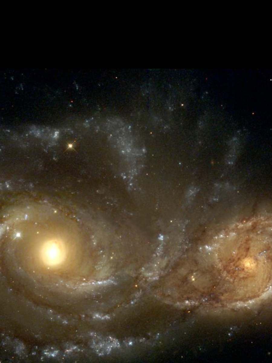8 Beautiful Images Of Stars And Galaxies Captured By NASA Hubble Space ...