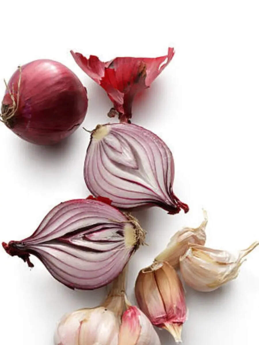 9 Vegetables That Turn Toxic Because of Your Refrigeration Habits ...