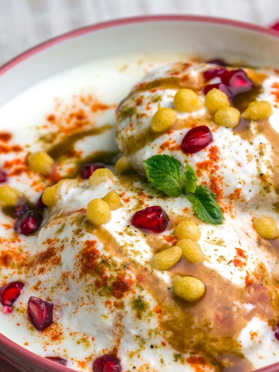 Celebrate Holi With Bihar Style Steamed Dahi Bhalla With Chutney For ...