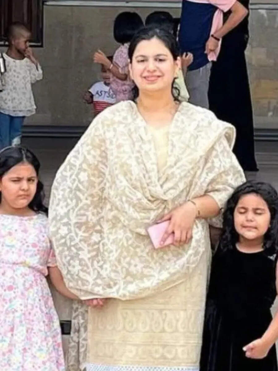 IAS Divya MIttal Parenting Tips in Hindi, Divya Mittal IAS Advice to ...