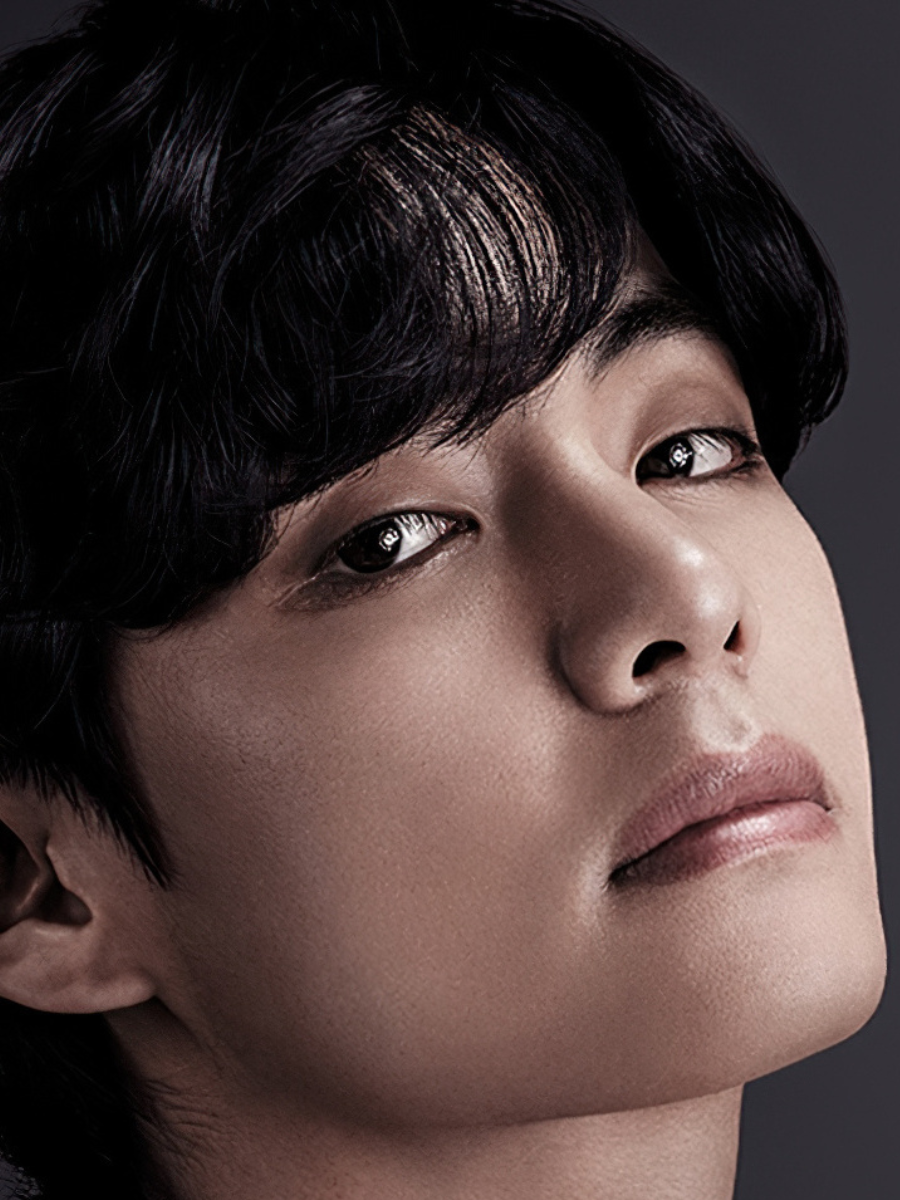 11 Most Calming And Inspirational Quotes By BTS V For Healing Souls ...