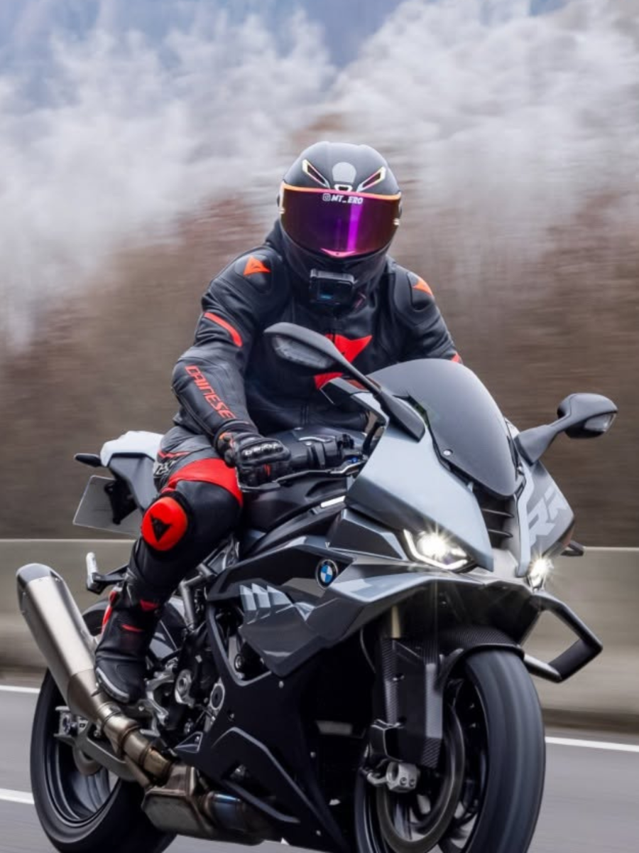 5 Blazing Fast 1000+cc Sports Bikes That Scream At High RPMs: KTM 1390 ...