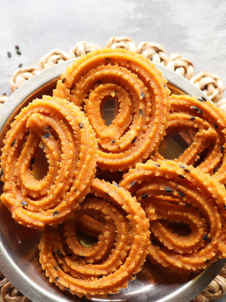 Tomato Murukku, A Hearty Kerala Snack With Filter Coffee For Evening ...