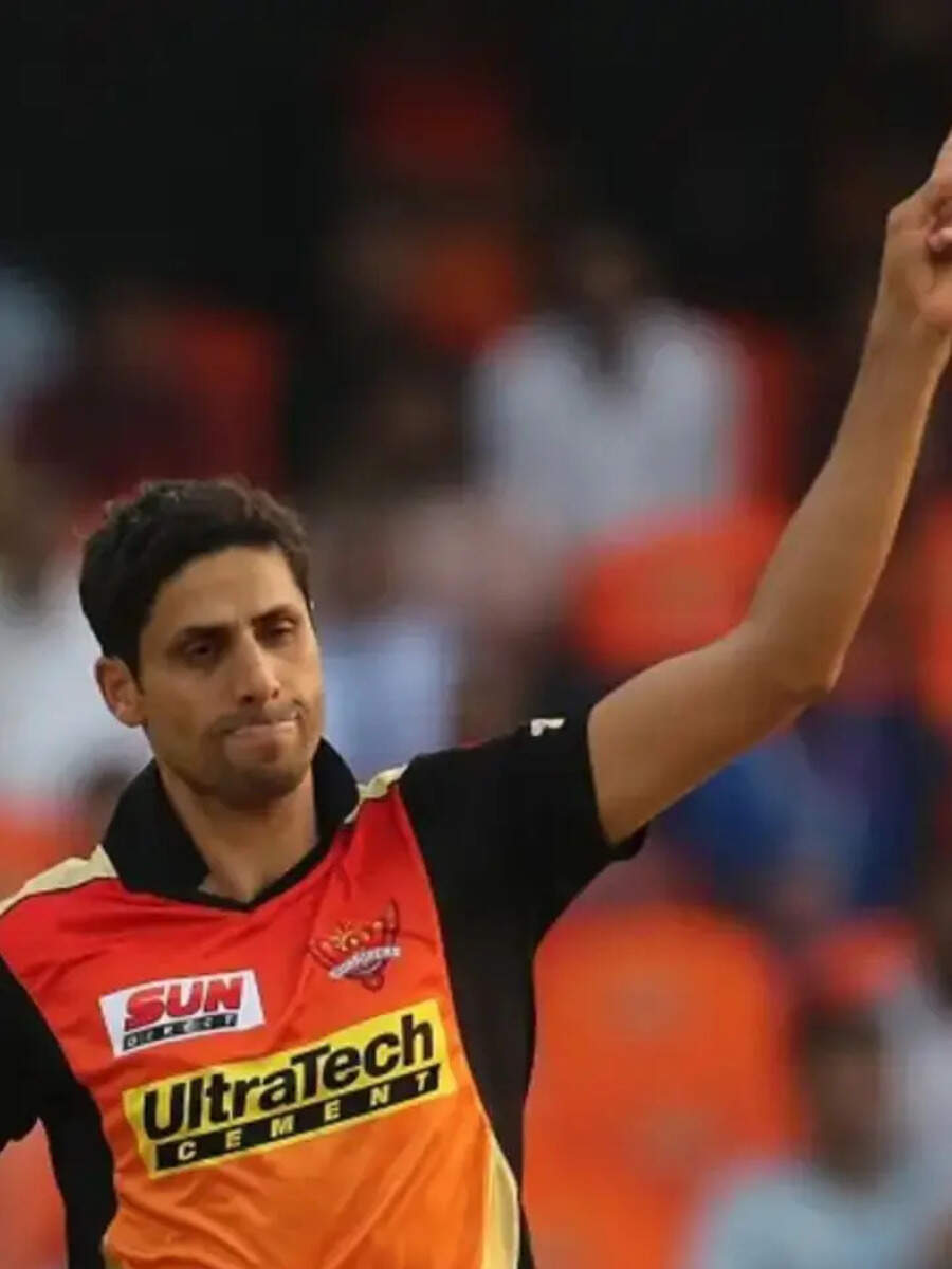 5 Left-Arm Bowlers With Most IPL Wickets | Times Now