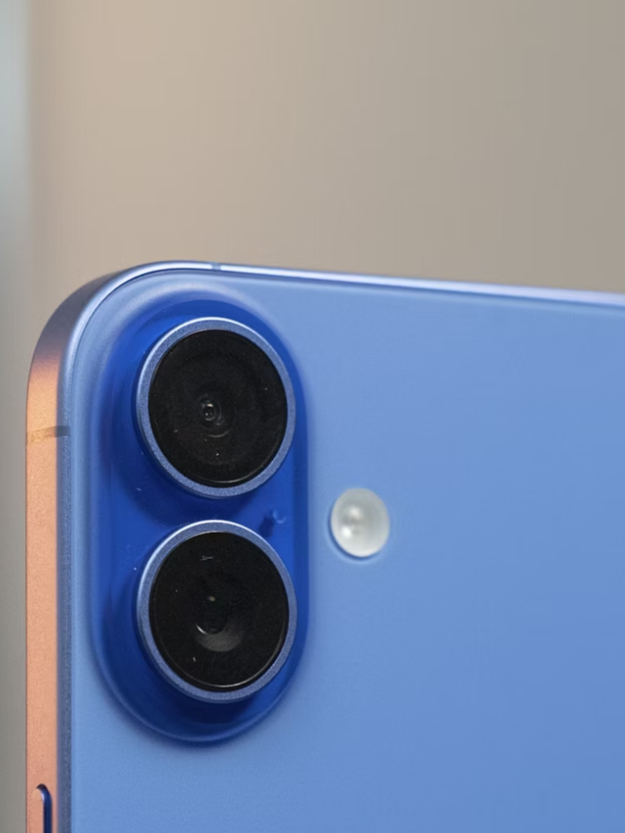 6 Android Camera Phones Better Than iPhone 16 In 2025: Samsung Galaxy ...