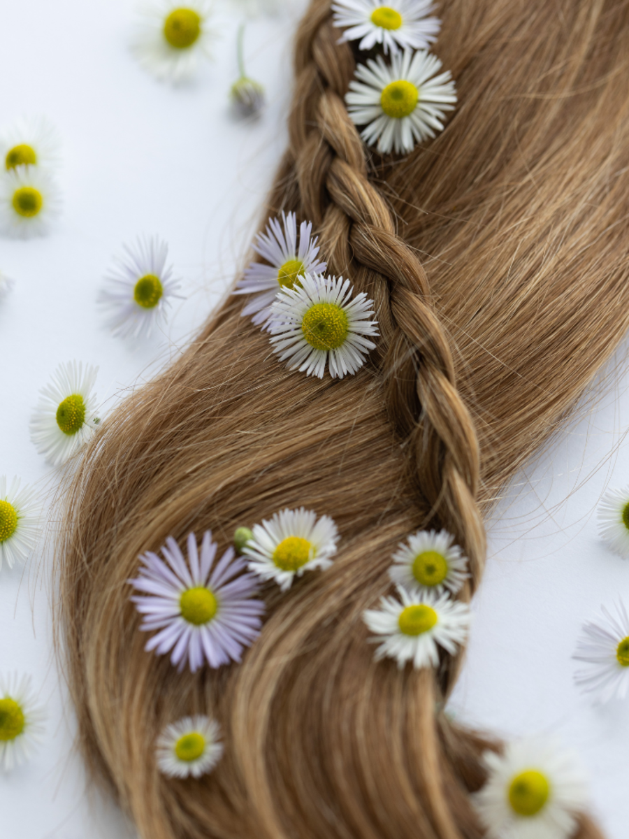Easy Ways to Keep Your Hair Smelling Good and Fresh All Summer Long ...
