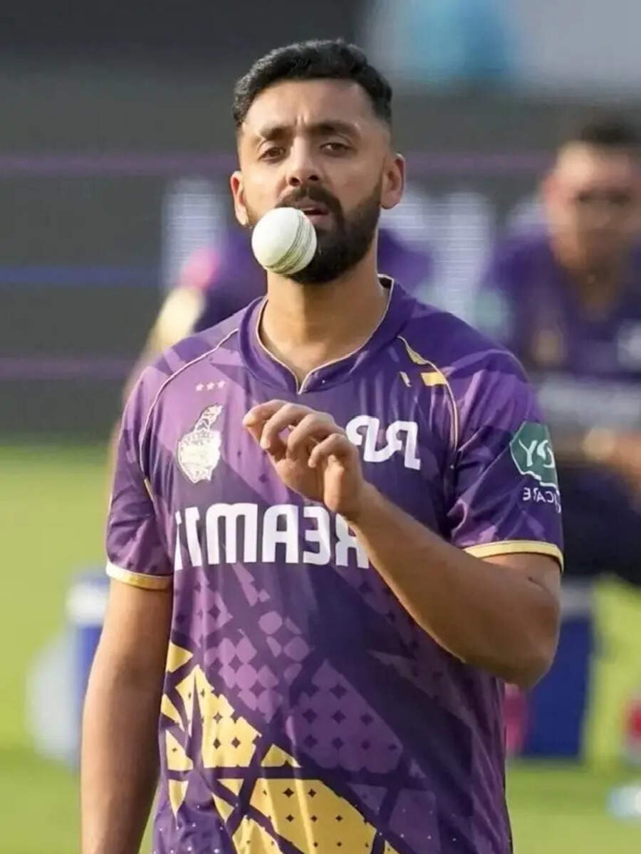 5 Fastest Spinners to 100 IPL Wickets | Times Now