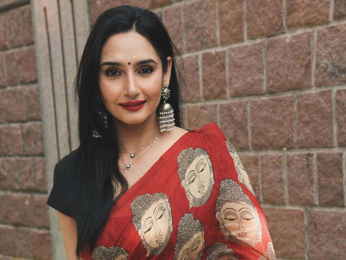 Ragini Dwivedi Joins Shriya Pilgaonkar’s Nail-Biting Mystery Series ...