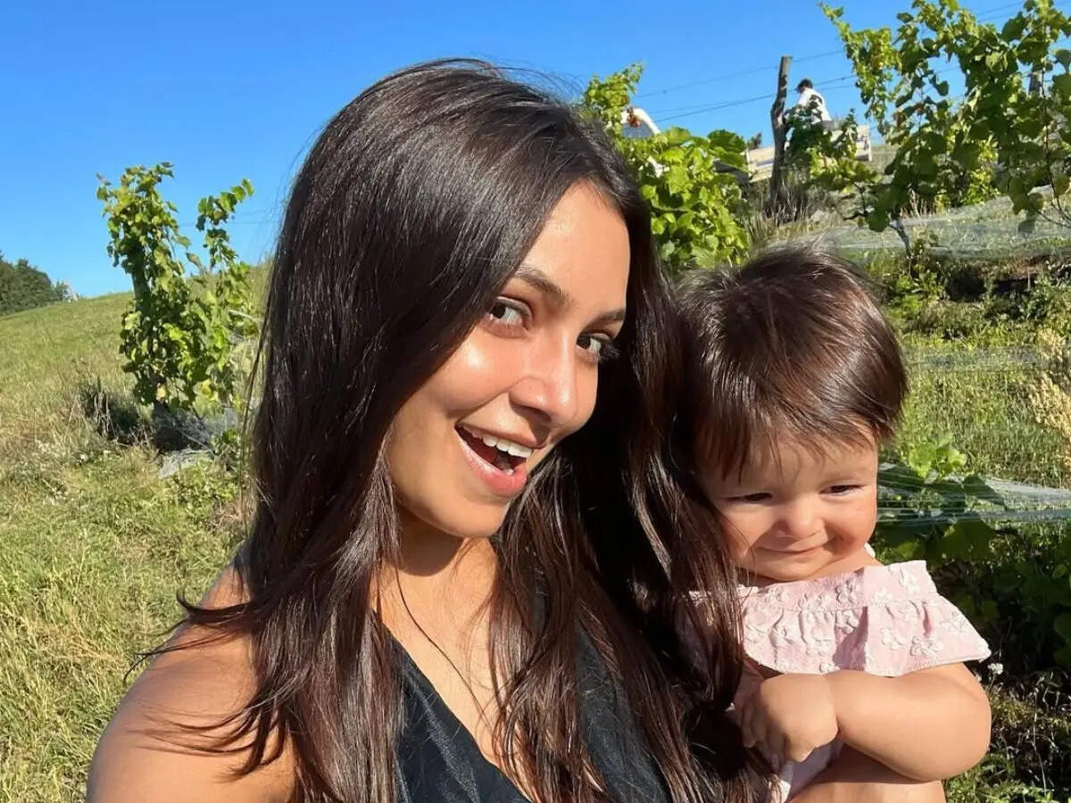 Vijaya Sharma Shares Her Secret to Postpartum Glow-Up Retinol Shots Recipe