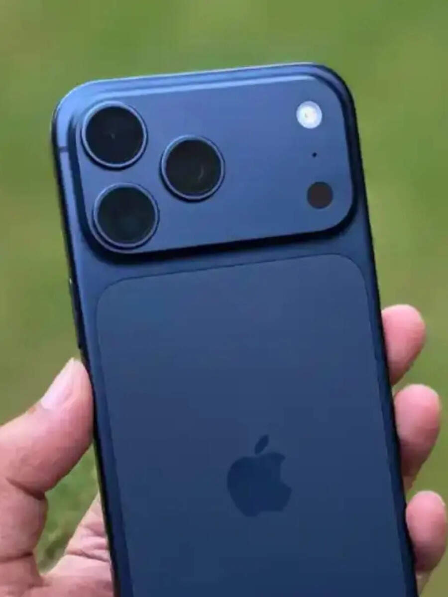 5 Camera Phones That Can Beat iPhone 17 Pro Max In 2025: Google Pixel ...