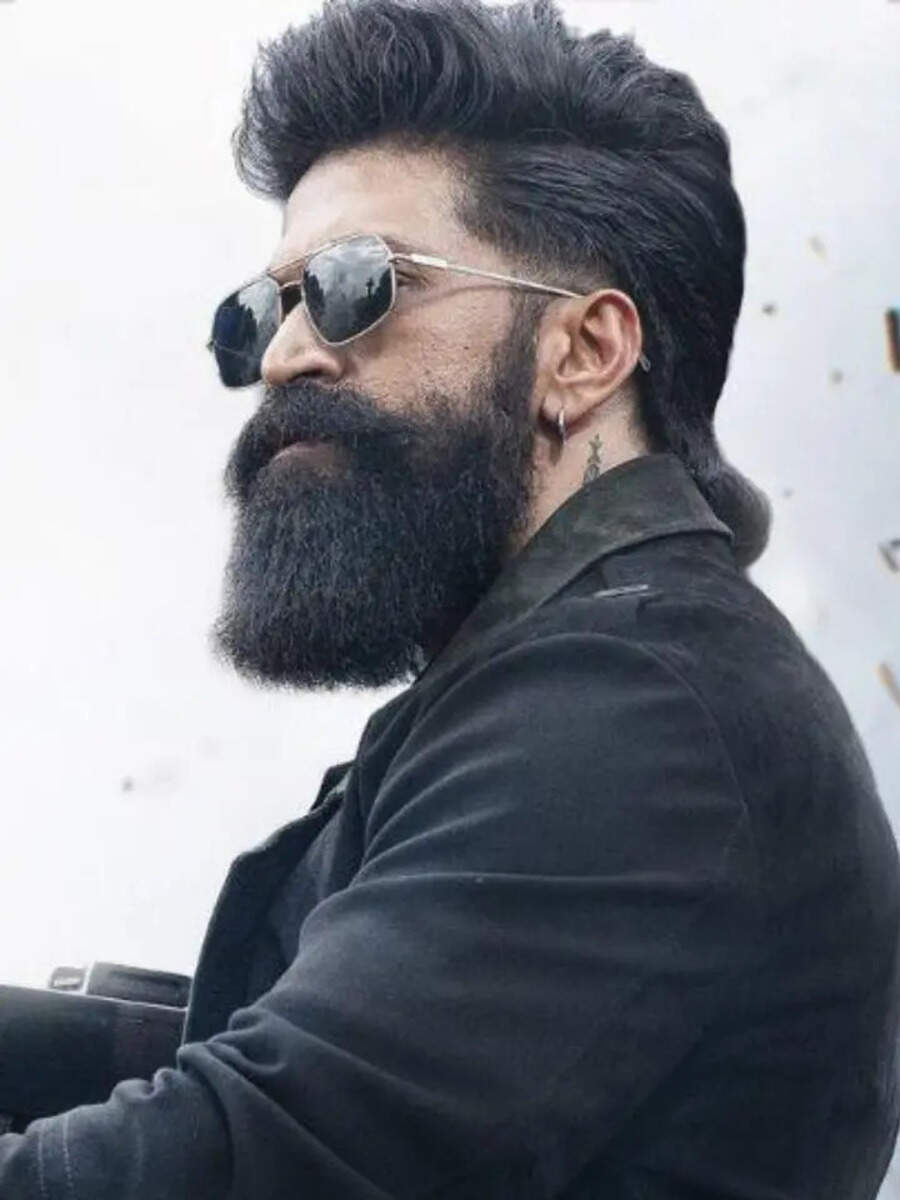 Toxic Cast Fees: Yash To Kiara Advani, Here's How Much Actors ...