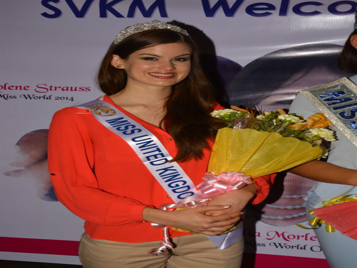 Gorgeous Miss World 2014 Rolene Strauss arrives in Mumbai