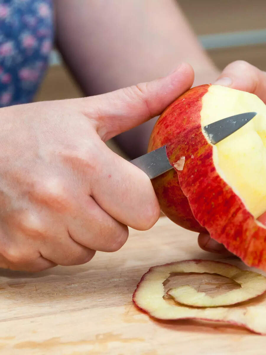 Skin or skinless? Know if it is wise or not to remove apple peel ...