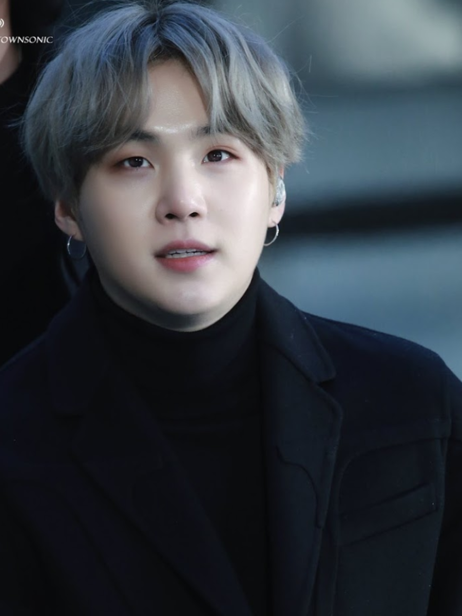 BTS' Suga-approved ways to style Black | Zoom TV