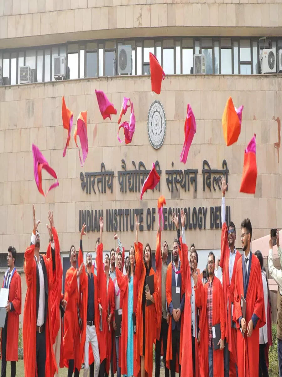 IIT Delhi Convocation 2022: Over 2000 students receive degrees and ...