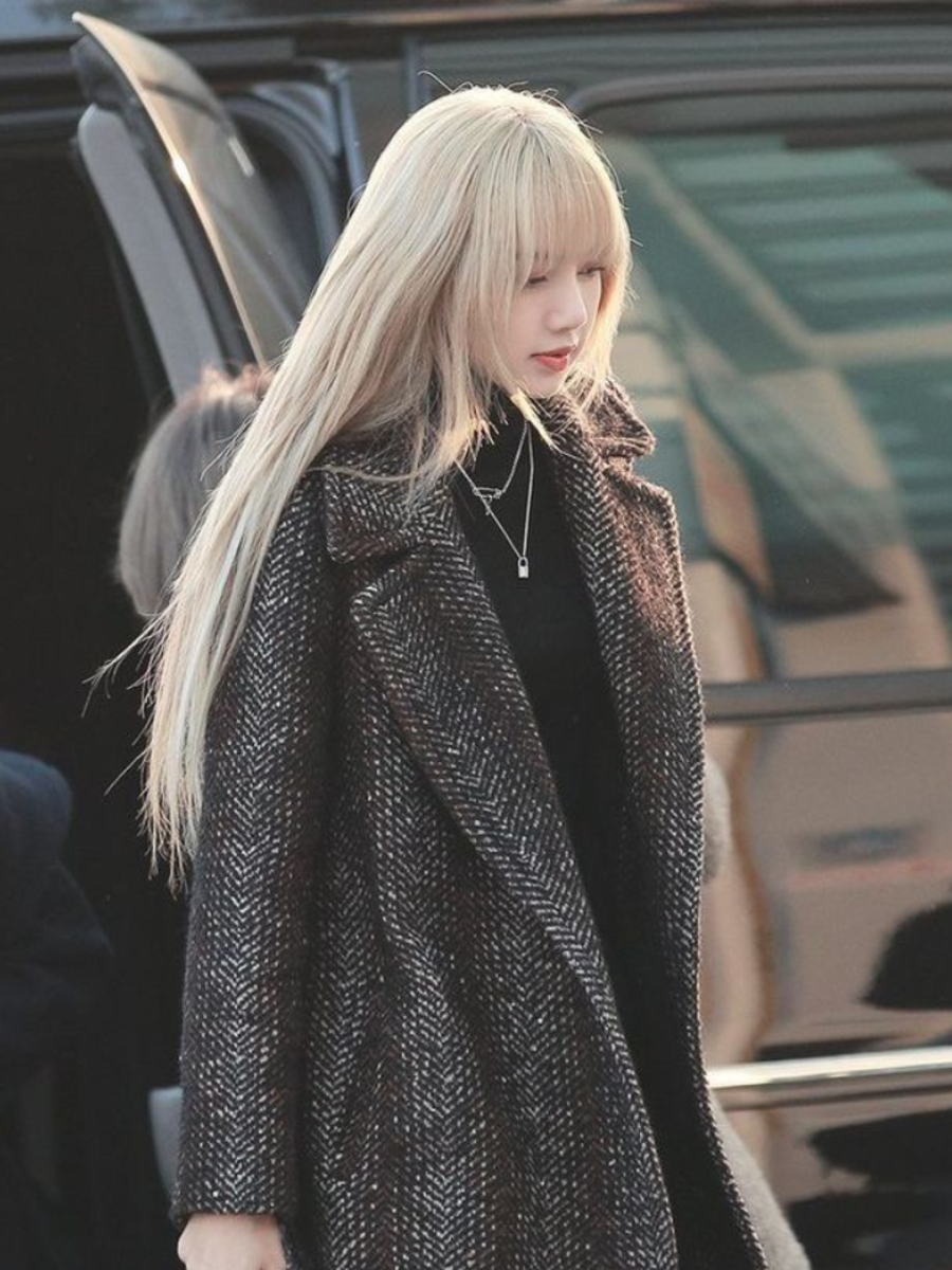 Blackpink's Lisa-approved trendy winter looks | Zoom TV