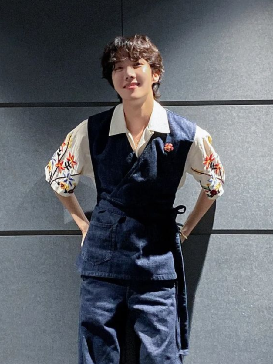 BTS star J-hope's closet staples | Times Now