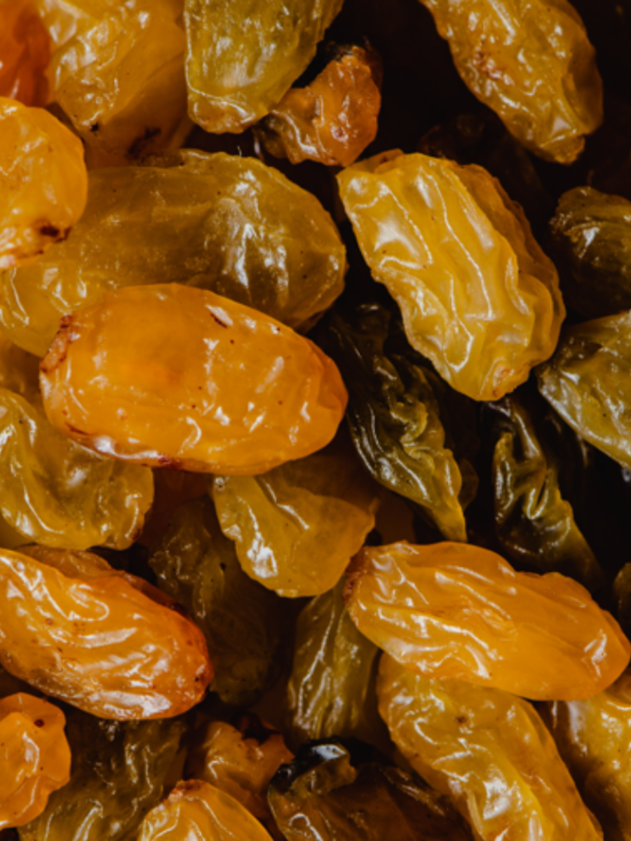 Health benefits of drinking raisin water | Zoom TV