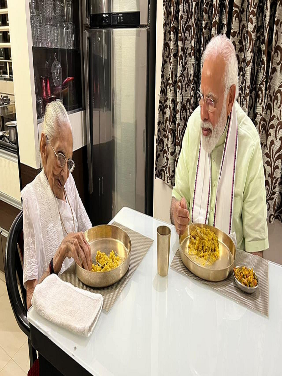 कौन है PM Modi के Cook, जिसे कहते हैं स्वाद का जादूगर | Times Now Navbharat