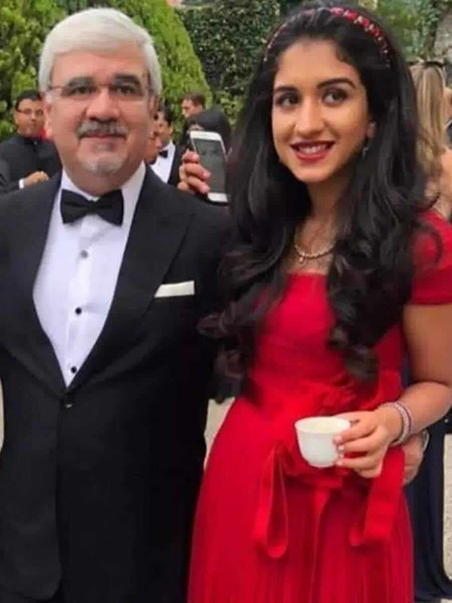 Radhika Merchant's father Viren Merchant's net worth | Zoom TV